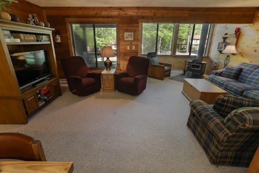 Seven Springs 3 Br Deluxe Condo, By Golf Course By Redawning - Save 10% On 3 Nights, 15% On 5 Nights! - Linn Run State Park, Rector