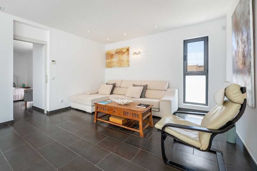 Villa "Can Olivera" Close To The Sea With Private Pool & Wi-fi - Ibiza