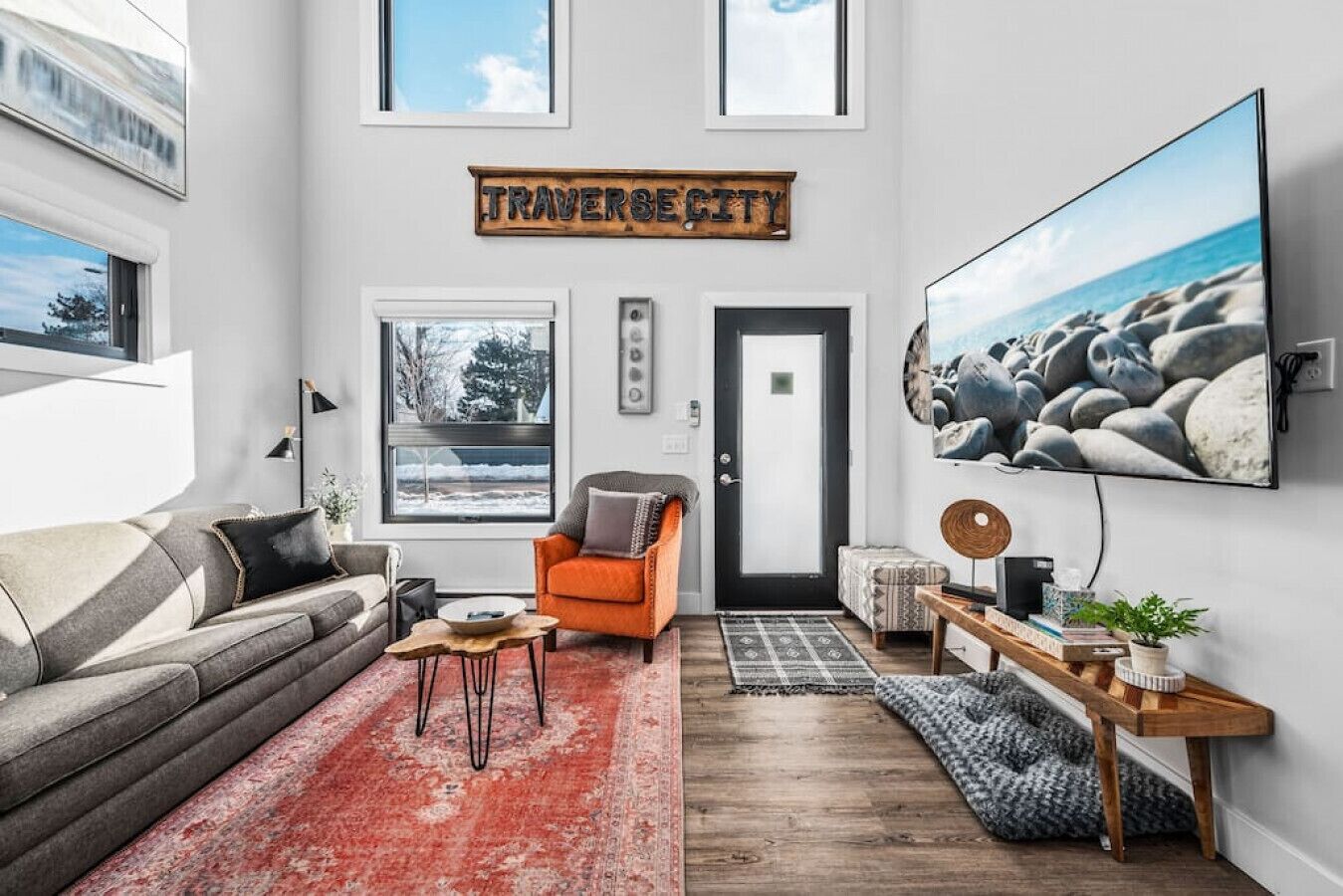 Stella Boona 1bd Loft Condo Downtown Wineries Beaches - Traverse City, MI