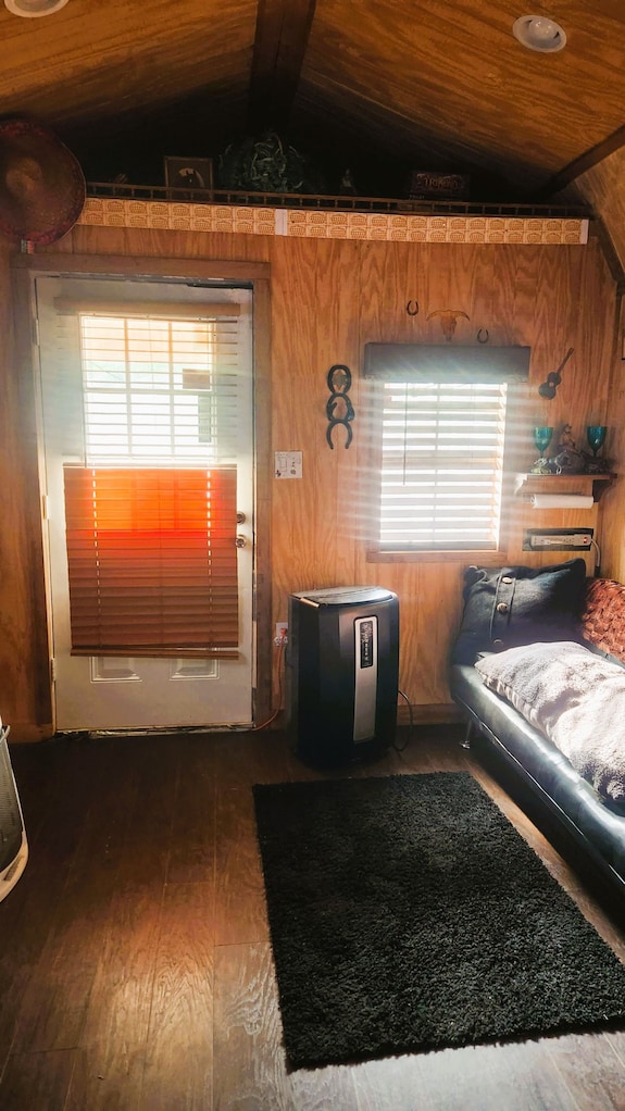 Located Outside Of Anderson, Access To Shopping, Dinning , 8 Miles From Lake. - South Carolina