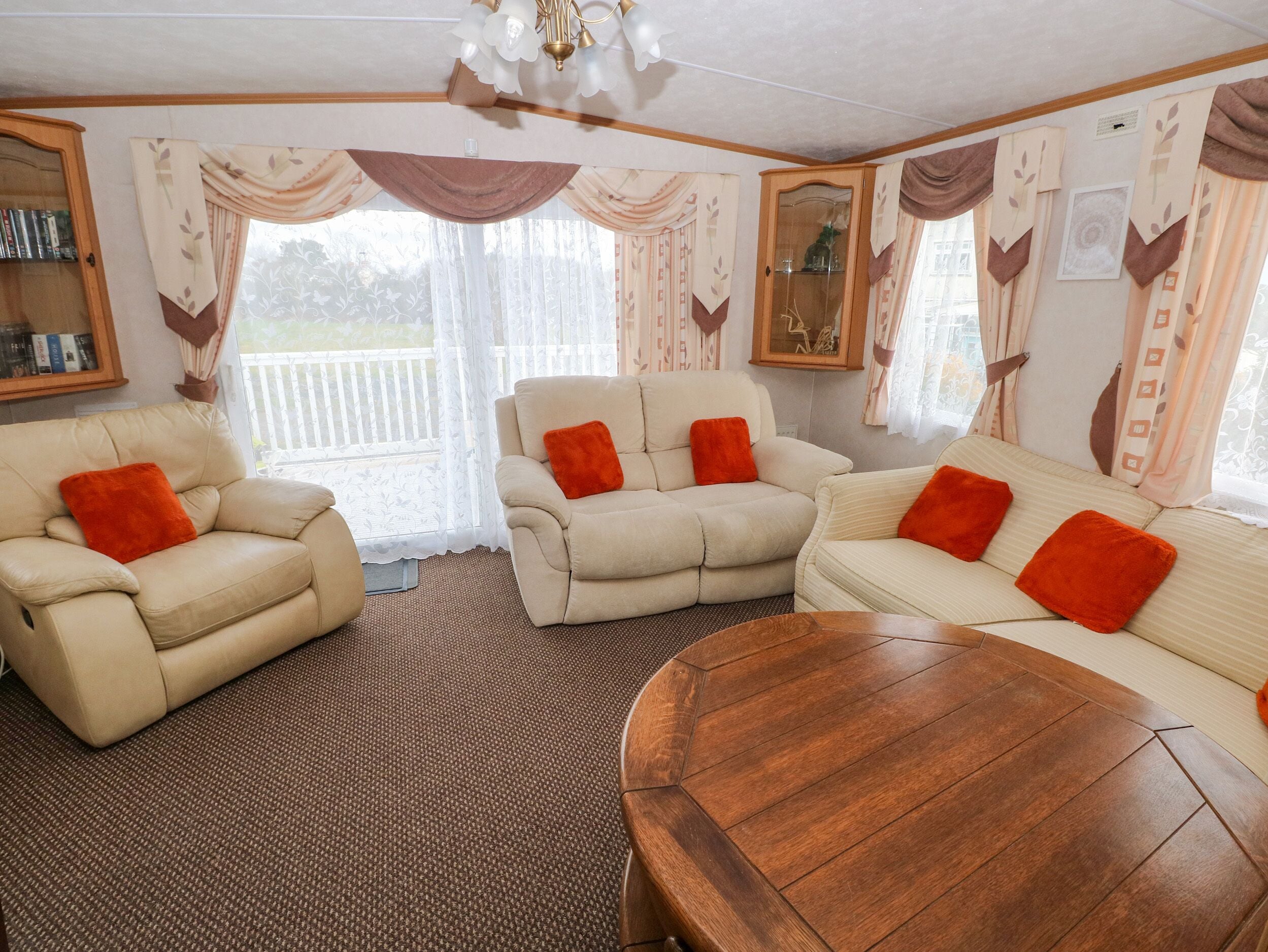 Park Lane, Pet Friendly, With A Garden In Kilgetty - Amroth