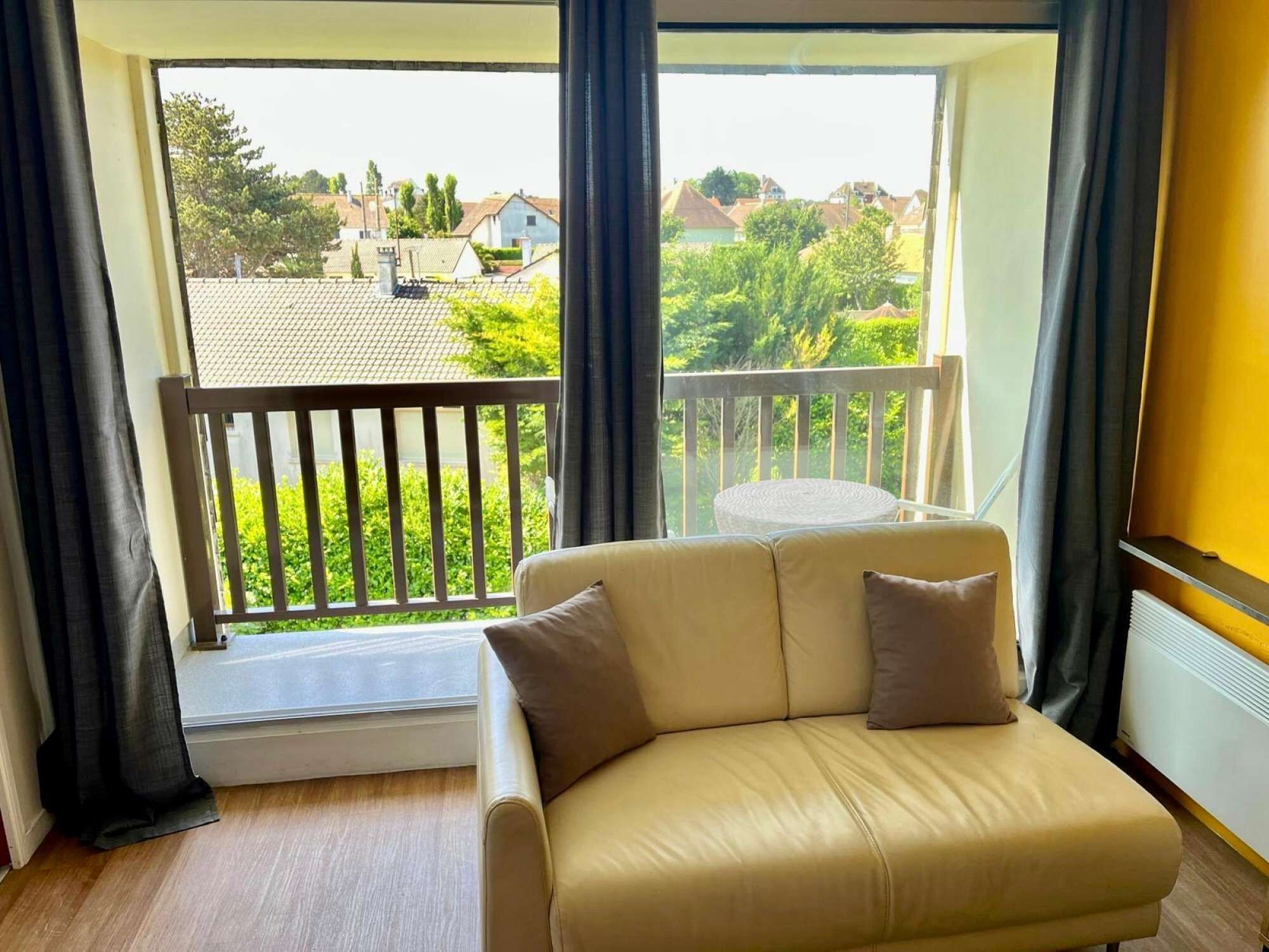 Capucine, Duplex à 5 Min De La Mer - Bernières-sur-Mer