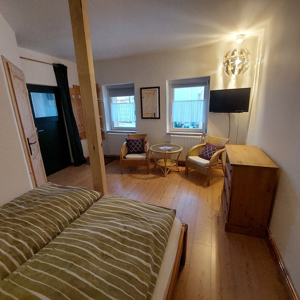 Moosgrün Ferienzimmer 1 - Eastside - Fürstenberg/Havel