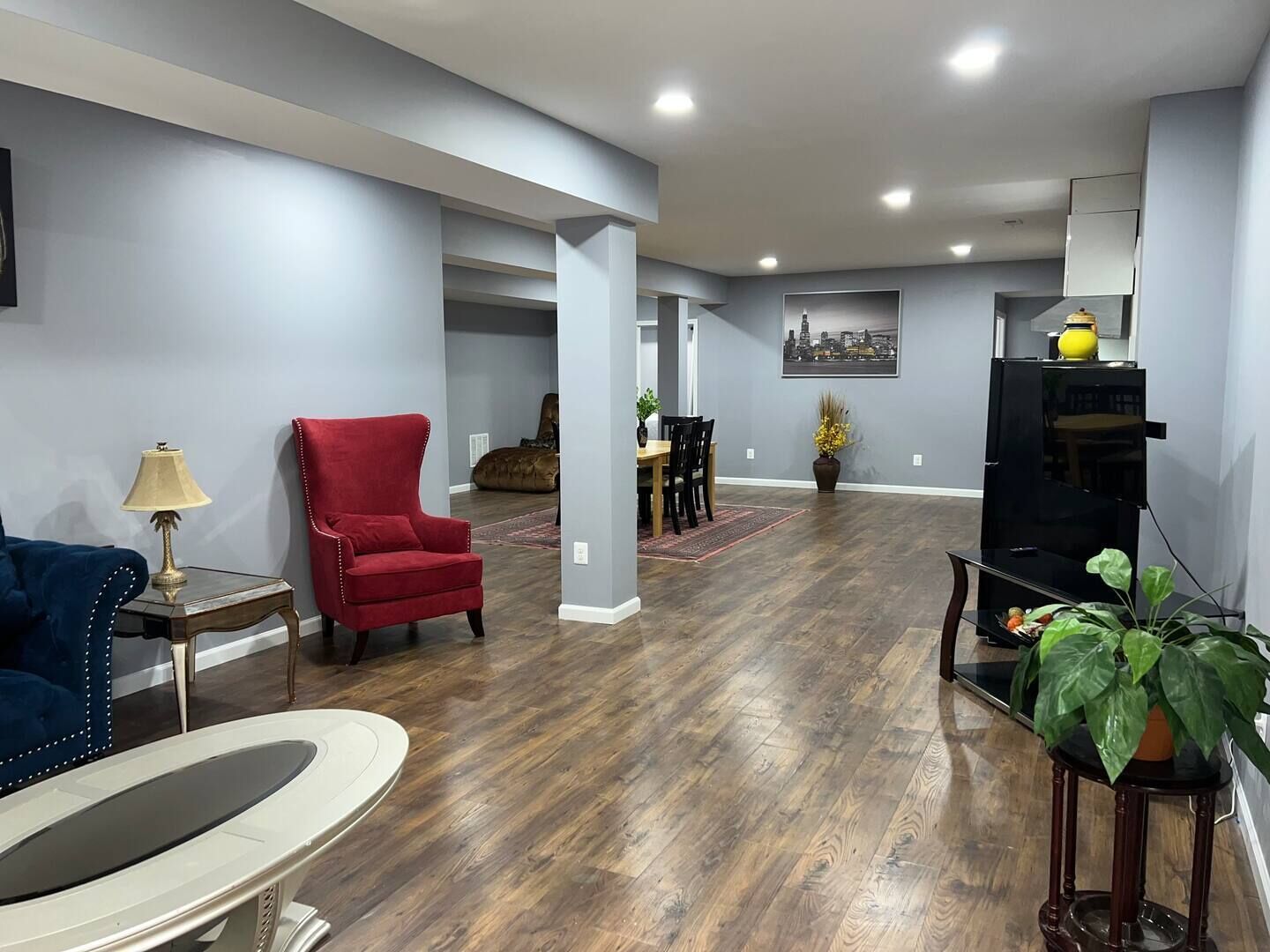 Luxury Spacious & Bright 4 Bedroom Suite - Washington, D.C.