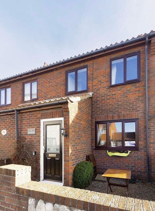 Immaculate 2-bed Cottage In Flamborough - Flamborough