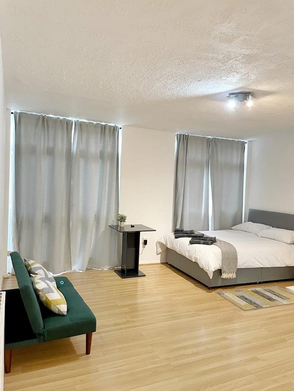 1 quarto, ferro/tábua de engomar, Wi-fi grátis, roupa de cama fornecida