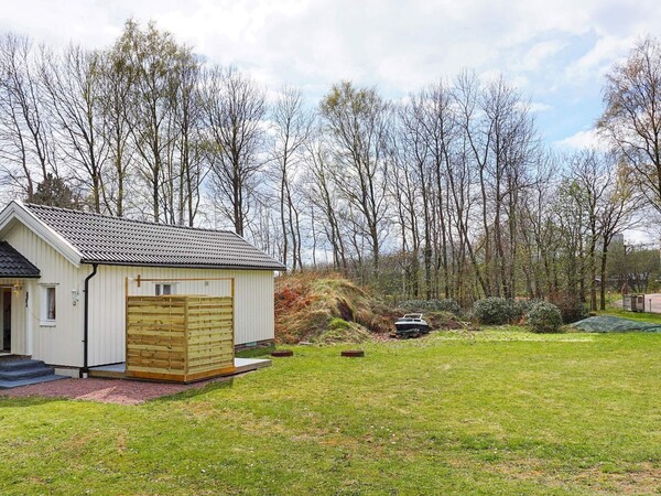 4 Person Holiday Home In Lysekil - Lysekil