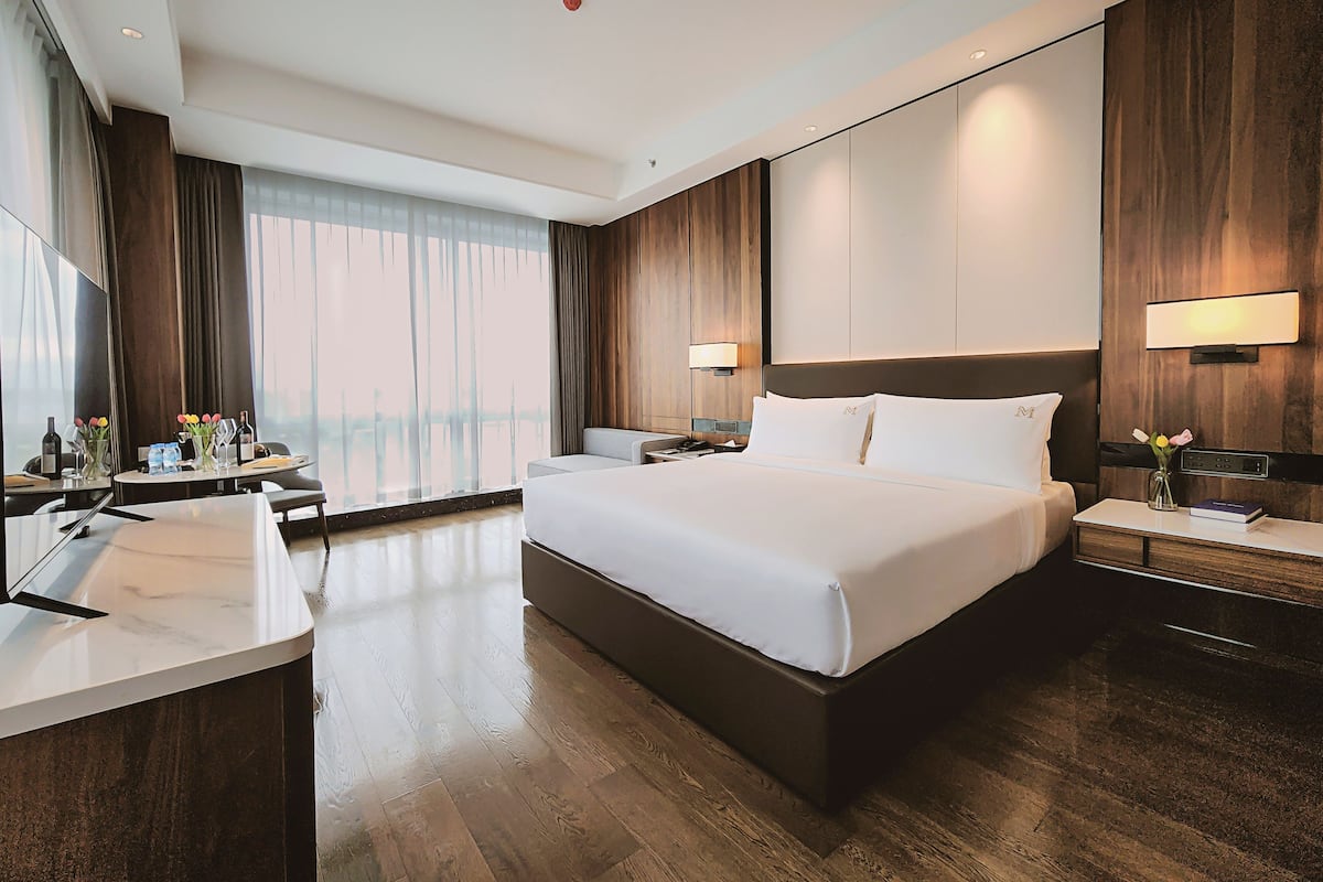 Quarto solteiro luxo (King) | 1 quarto, roupas de cama premium, edredons de pluma