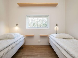Casa | 3 quartos, com mobília individualizada 