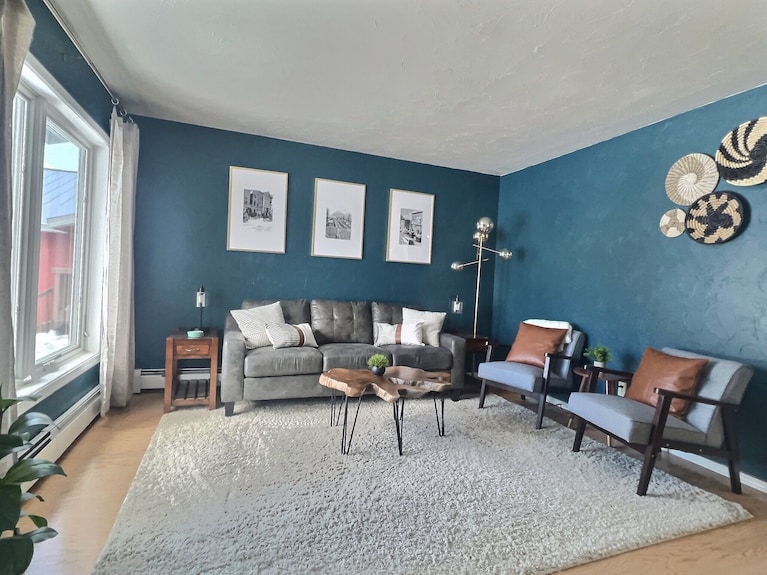 Five Minute Walk To Downtown And Harborfront! - Valdez, AK