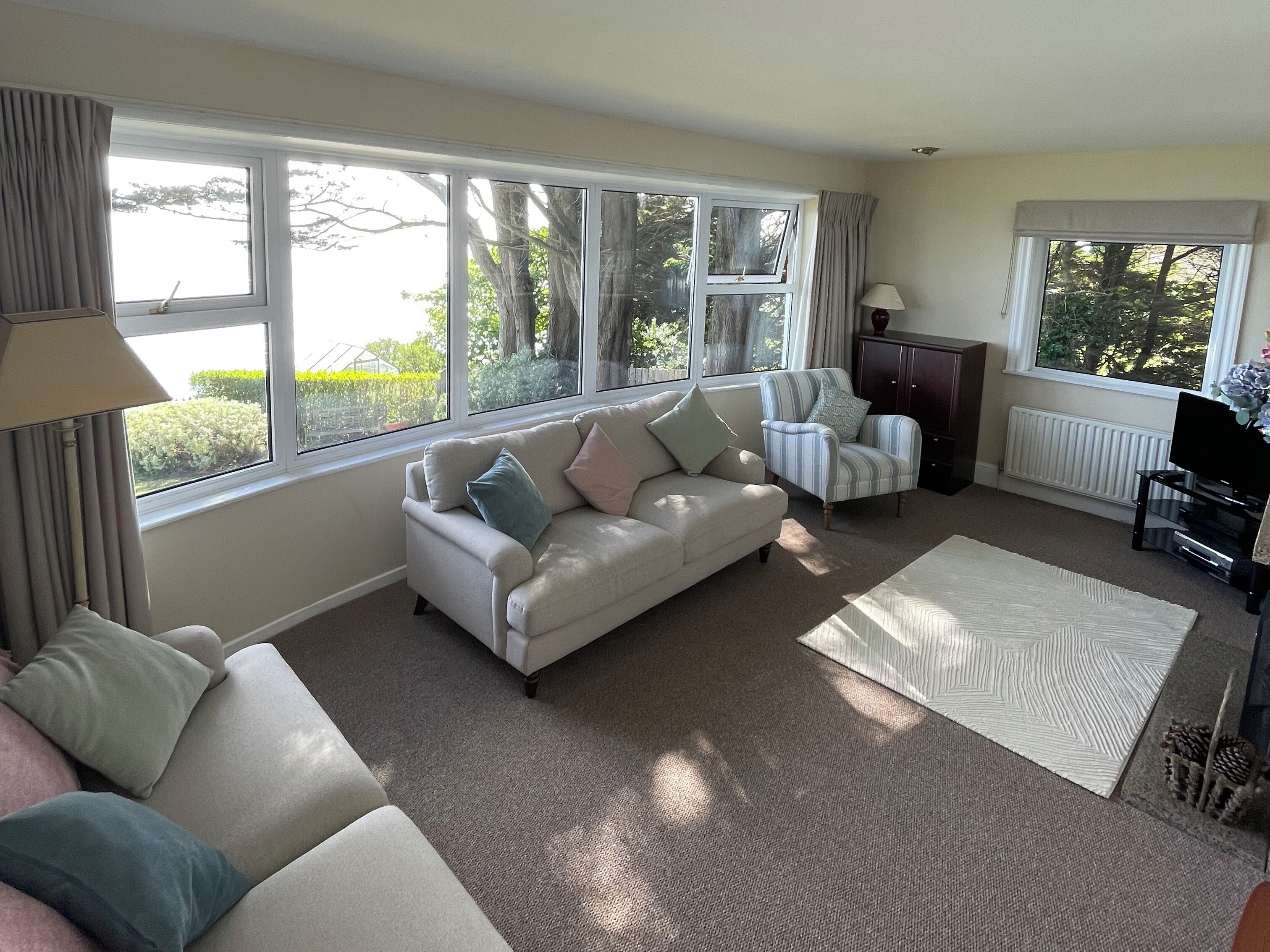 Rocklea Seaside Cottage, Family Friendly In Newcastle, County Down - County Down