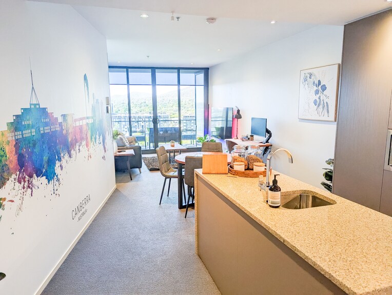 Stylish Oasis In The Heart Of Canberra Cbd, Free Parking - Canberra