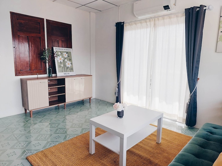 Two Bedroom Suite - Hello Sunshine - Ayutthaya