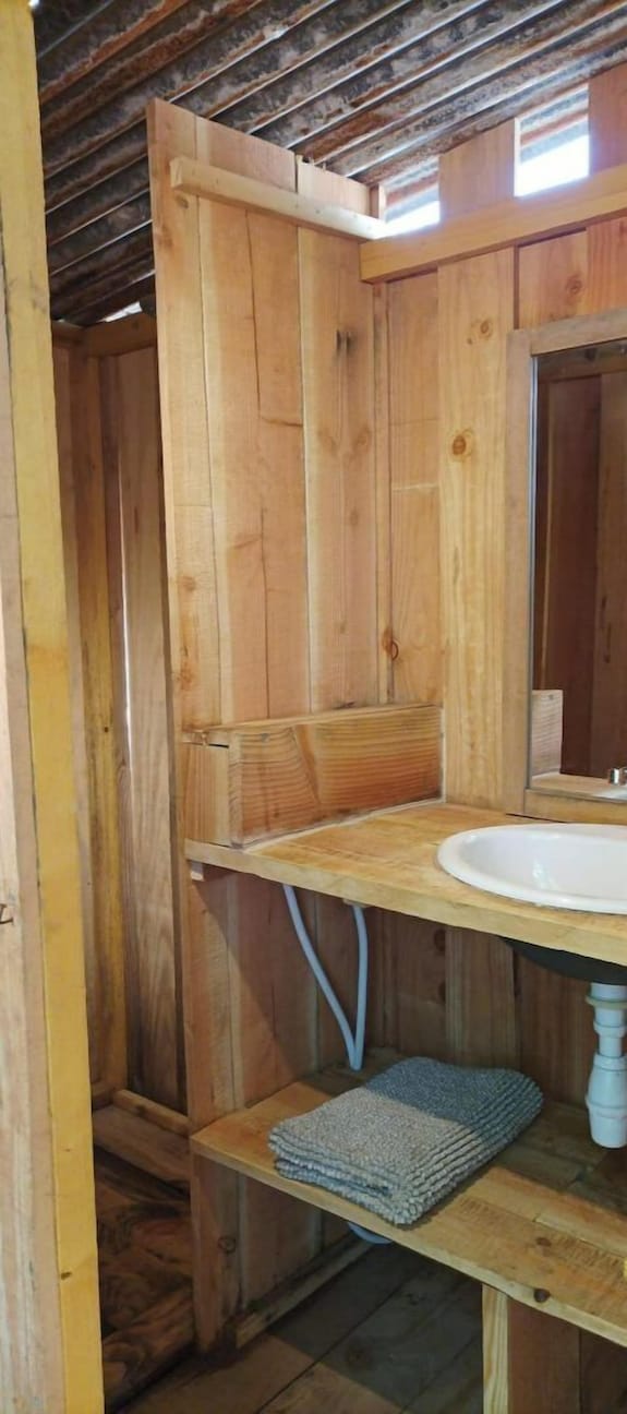 Vaste Tente Meublée En Pleine Nature - Corrèze