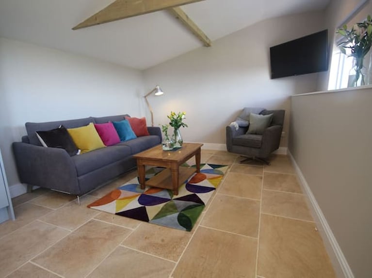 Stunning Cottage Close To City Centre - Pass The Keys - Bath