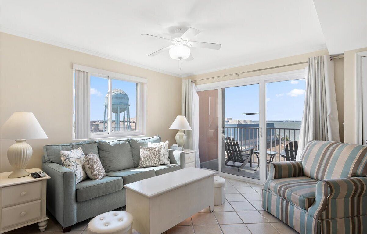 2 Br 2 Ba Unit With Bay Views - Close To The Convention Center And Seacrets! - Ocean City, MD