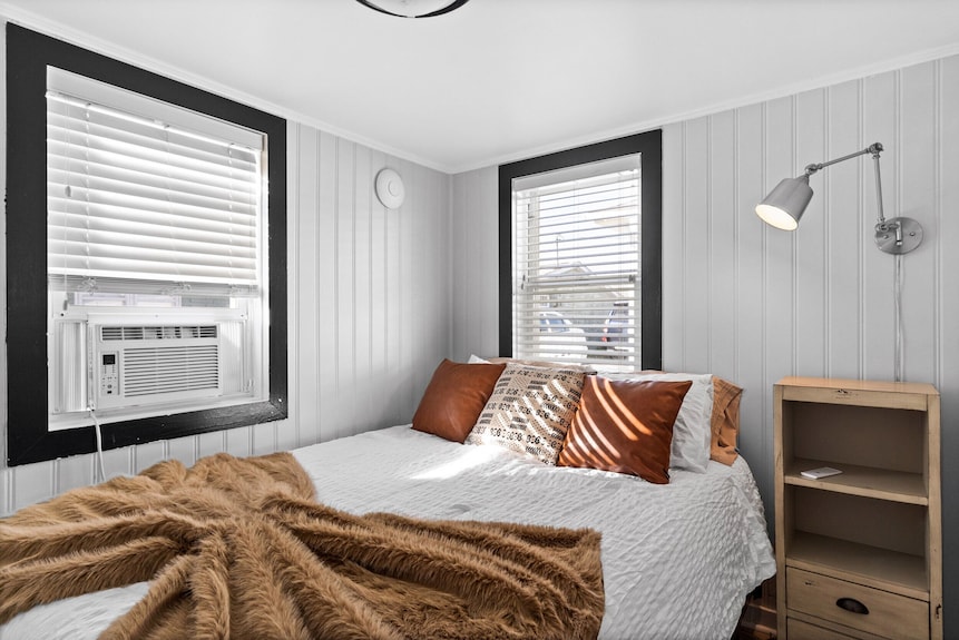 Fort Fisher Flat~ Cottages @ Kure~ Beach, Fishing, Pool, Walk To Pier - Southport, NC