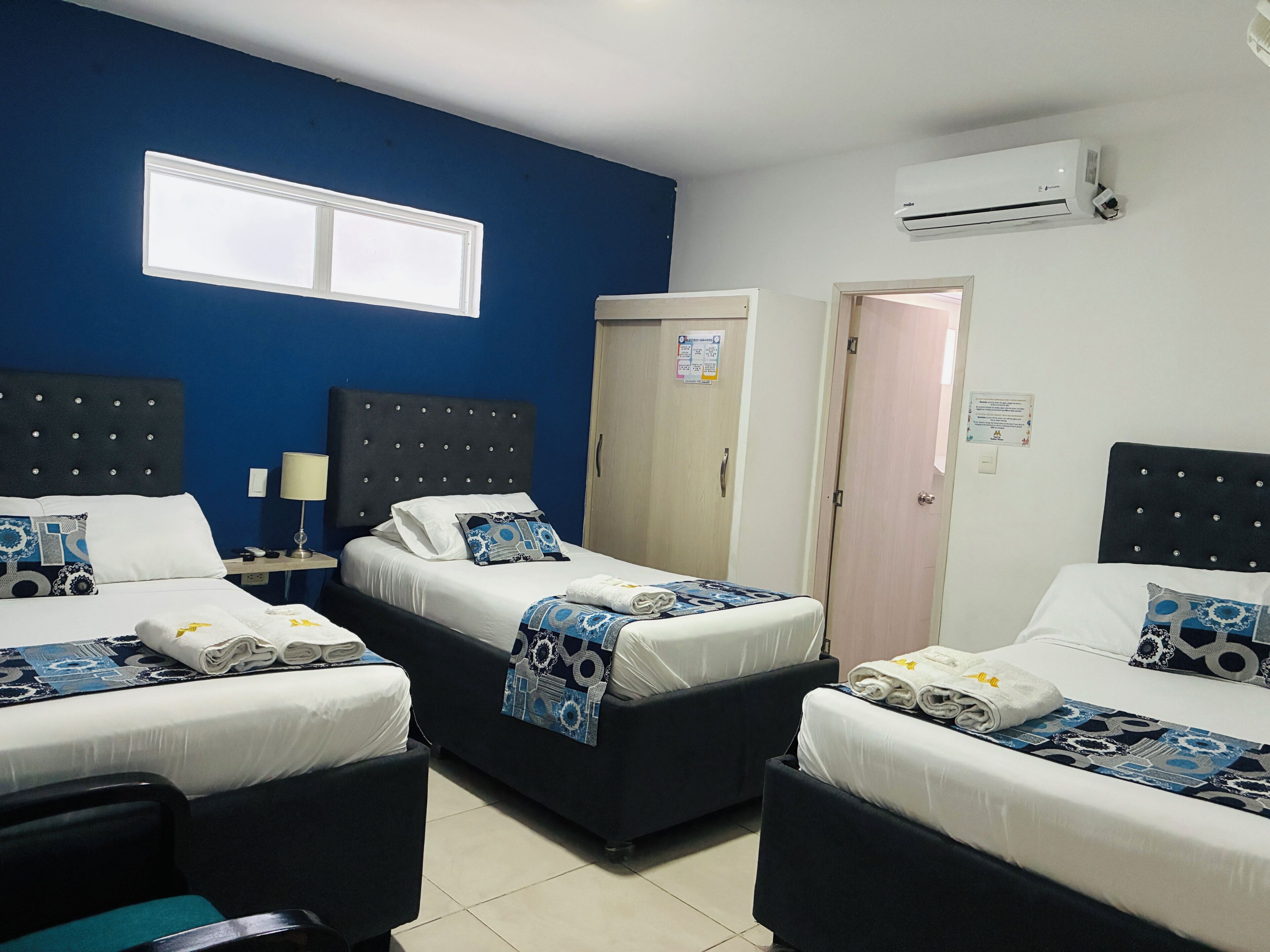 Quarto Familiar | Ferro/tábua de engomar, roupa de cama fornecida 