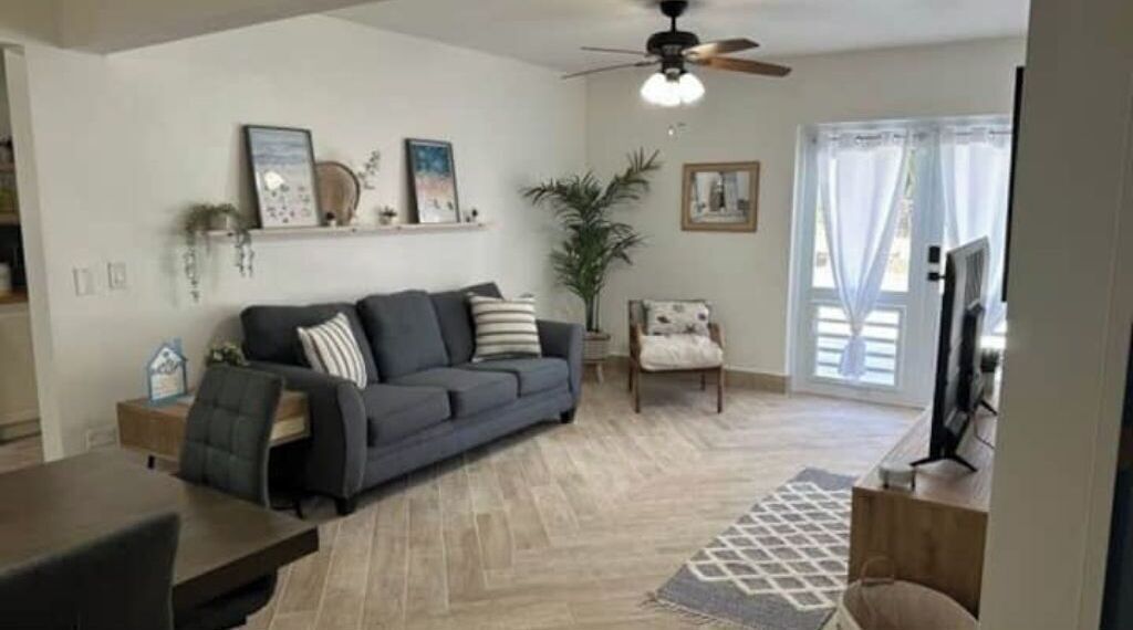 The Enchanted Coral Come Immerse Yourself In Relaxation And Crystal Clear Waters - Vega Baja