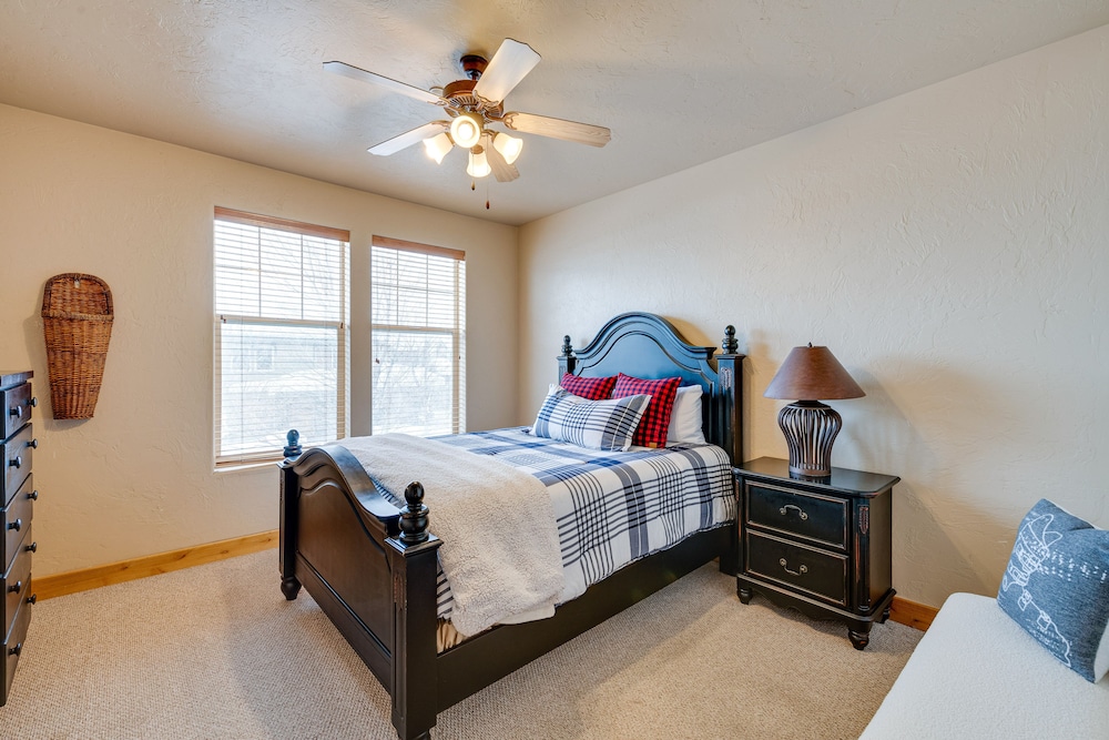 Cozy Park City Townhome By Dining, Shops & More! - South Snyderville ...