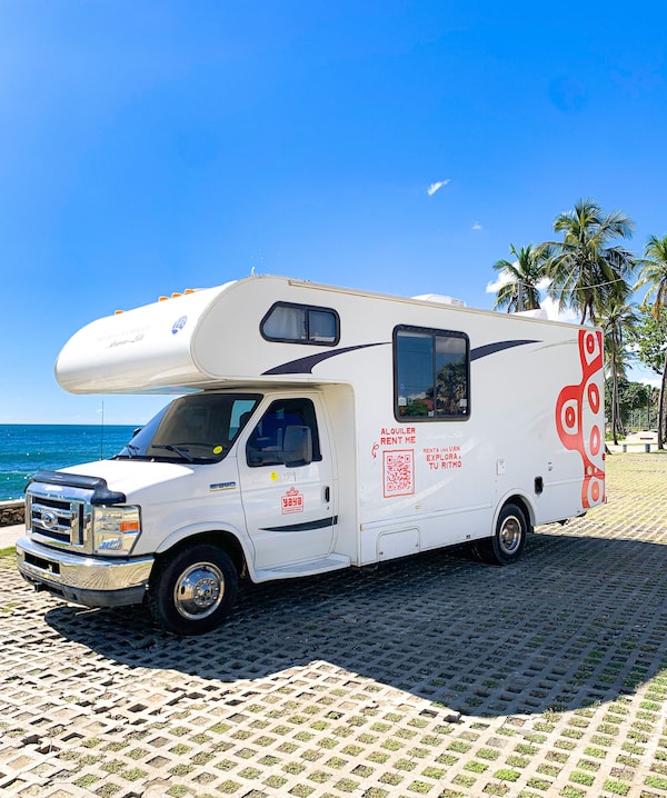 Travel In A Fun Way With This Motorhome - República Dominicana