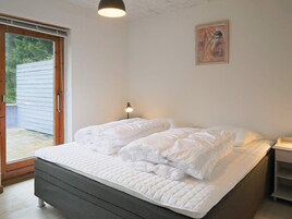 Casa | 3 quartos, individualmente mobiliados