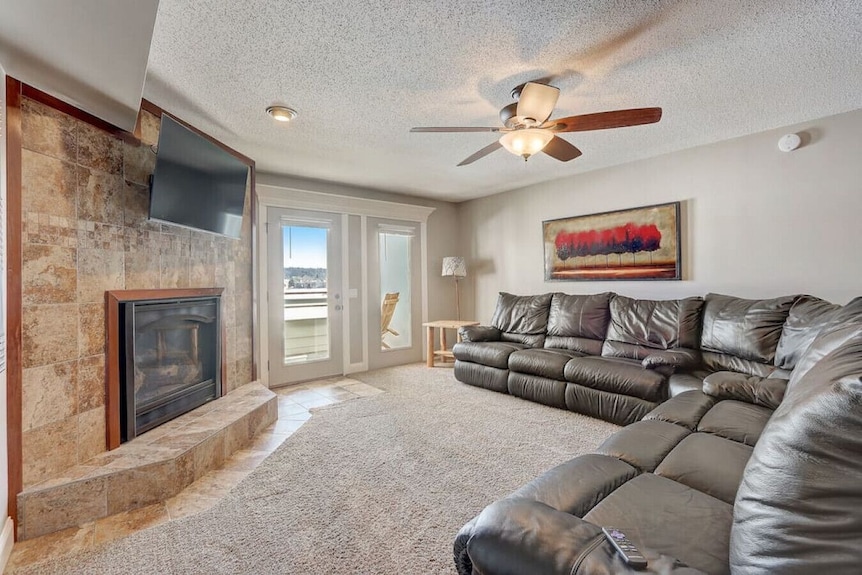 Sunrise Beach - Lhc 611 · Amily Fun - Walk To Noah's Ark! - 위스콘신