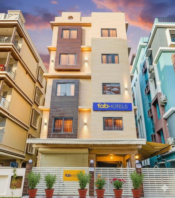 Fabhotel Carnival - Kolkata