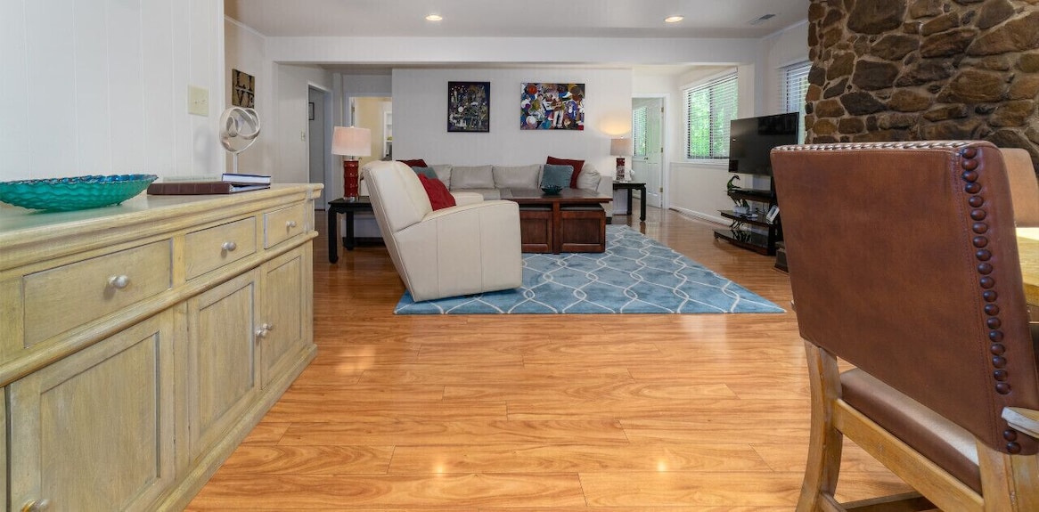 Riverside Cottage With Canoe - 부에나 비스타