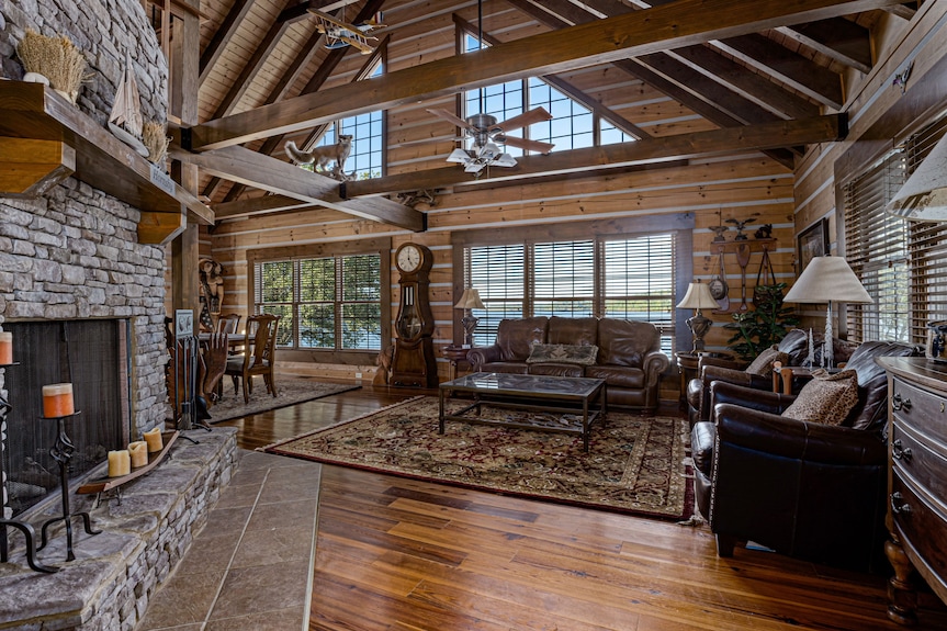 Sailboat Point By Big Fish Real Estate Group At Lake Martin - Lake Martin, AL