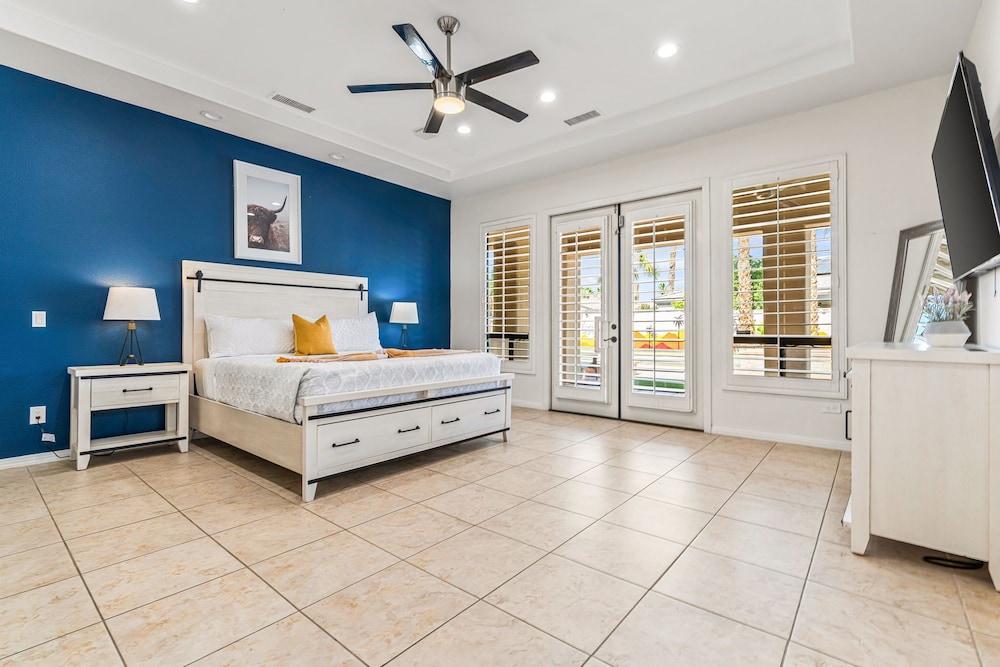 Luxurious Villa Living In Indio W/ Pool/spa - La Quinta, CA