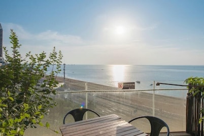 Vaikuha Seaview Hotel
