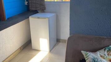 Suíte 3 - Essência da Guarda Surf House - Guarda do Embaú | Minifrigorífico