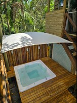 Banheira de hidromassagem 