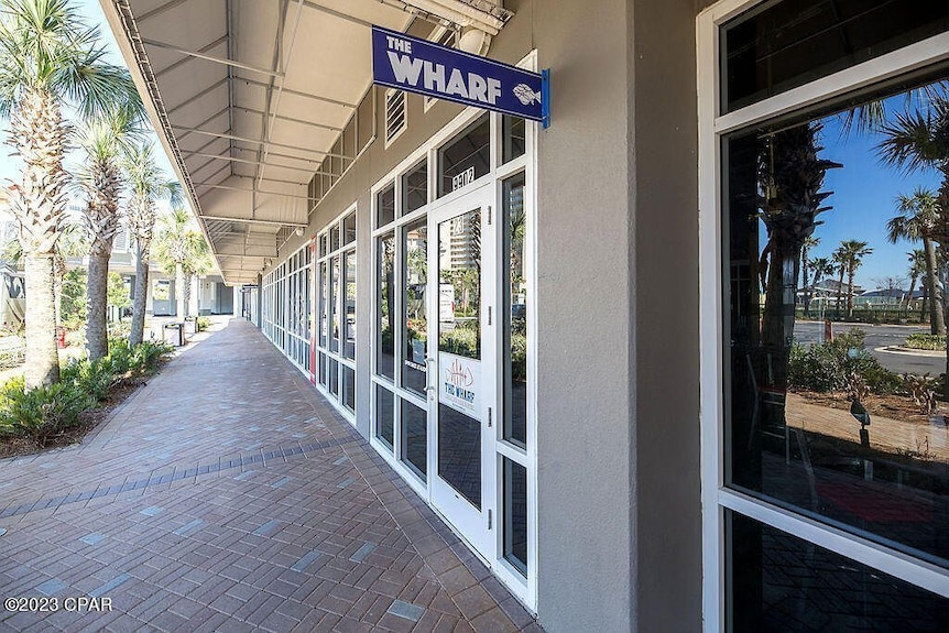 Gulfview Luxury 1br Sleeps 6, Laketown Wharf 517, Short Walk To Beach! - Panama City Beach, FL