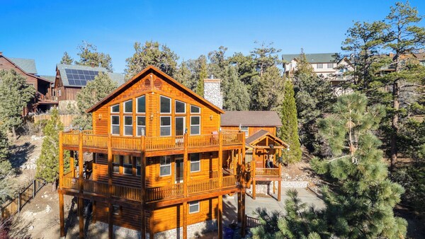 Starlight Retreat By Avantstay Gorgeous Log Style Home W/ Incredible Views! - Big Bear Lake, CA