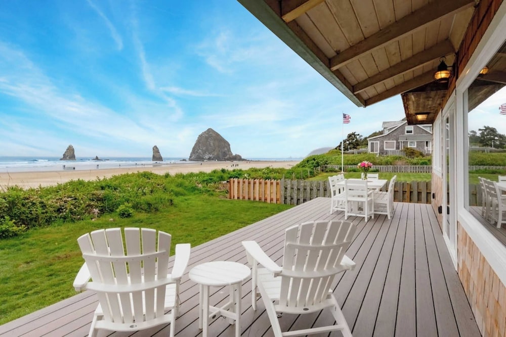 Driftaway By Avantstay Direct Cannon Beach Access W/ Stunning Views - Seaside, OR