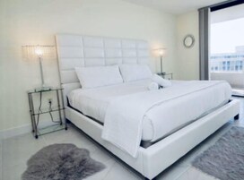 Apartamento | 2 quartos, Wi-fi grátis, roupa de cama fornecida 