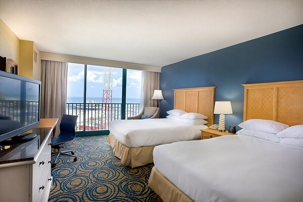 Vacation At Its Finest! 3 Exquisite Units, 2 Pools - 戴通納海灘