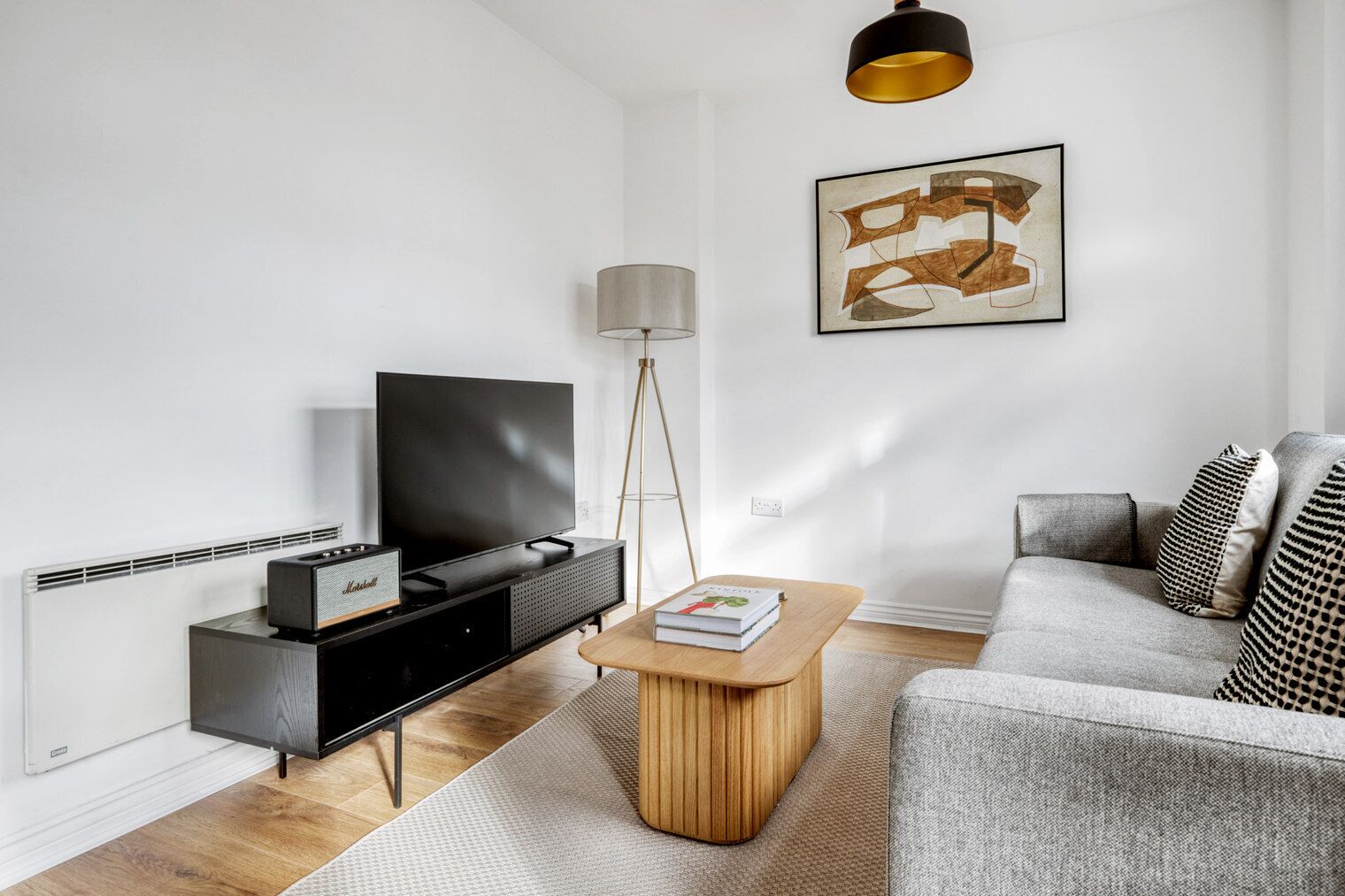 Chic Hackney 2br In Gated Development, Nr Shops & Bars, By Blueground - セントラル・ロンドン