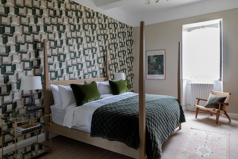 Stunning refurbished Chateau in South West France - Labarthe | Vrbo