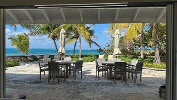 Casa, 4 quartos | Restaurantes