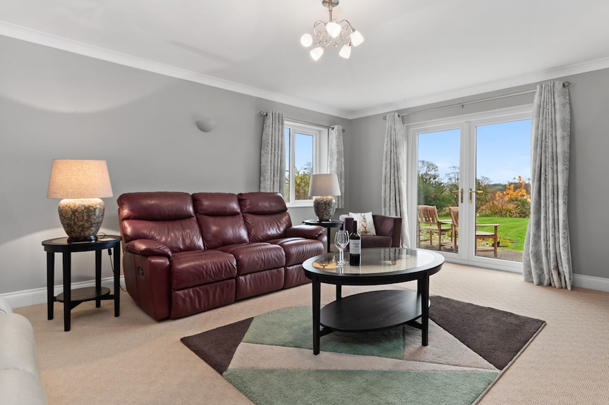 A Family Home Near Estuary & Llansteffan Castle - Laugharne