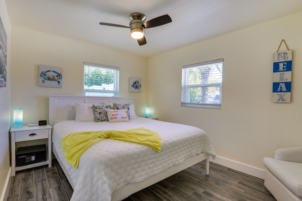 Siesta Key Dream Inn Vacation Rental Near Village! - Siesta Key | Vrbo