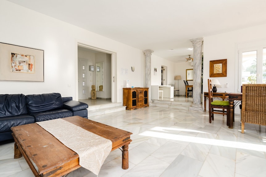 Villa Sol Y Mar - Large Villa For Groups In El Rosario - Marbella