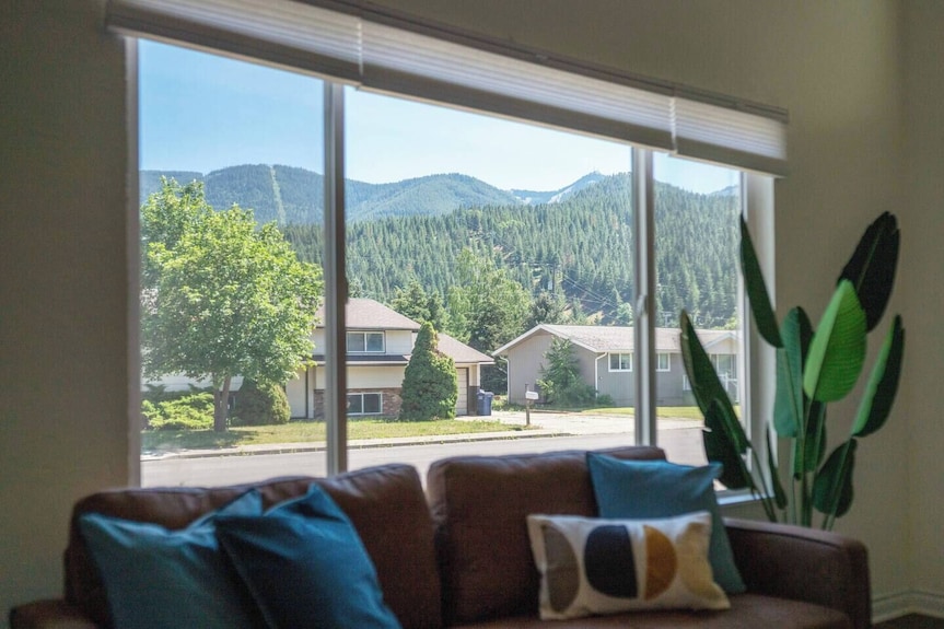 Walk To Silver Mtn Resort, Game Room & Hot Tub! - Idaho (State)