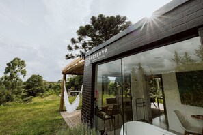 Cabana | Banheiro | Banheira e chuveiro separados, banheira de hidromassagem