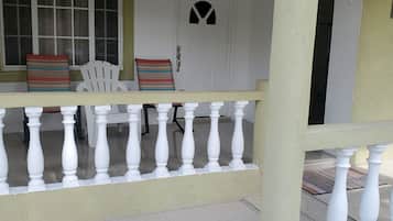 Villa Familiar | Terraço/pátio interior
