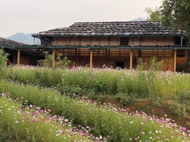 Fachada da propriedade