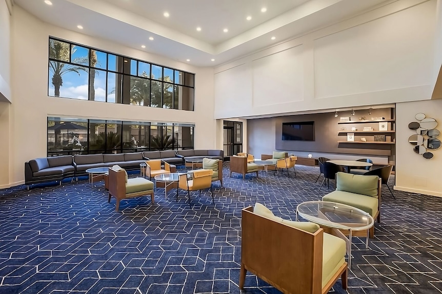 Musical Instrument Museum Tour!courtyard View Unit! W/outdoor Pool & Sun Terrace - Gila River Resorts & Casinos - Lone Butte